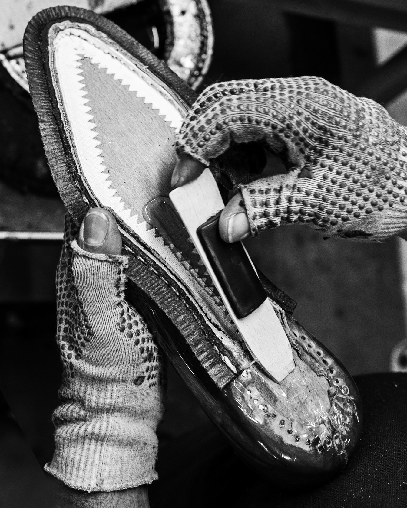 Riparazione scarpe e risuolare: come fare