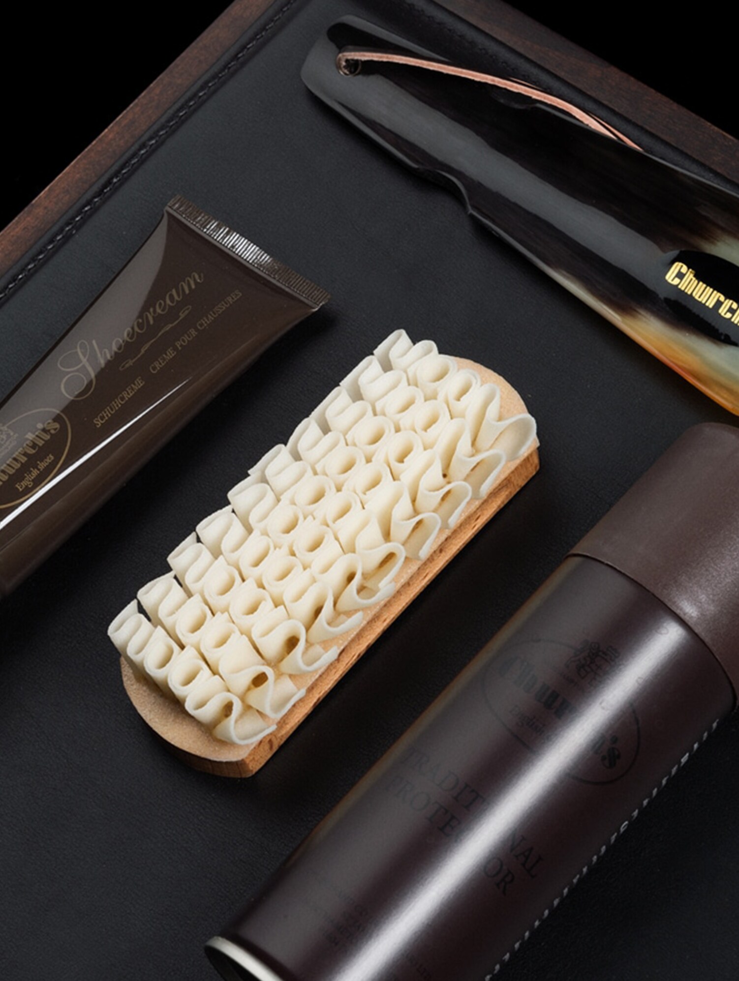 How to shine and clean your leather shoes | Church’s